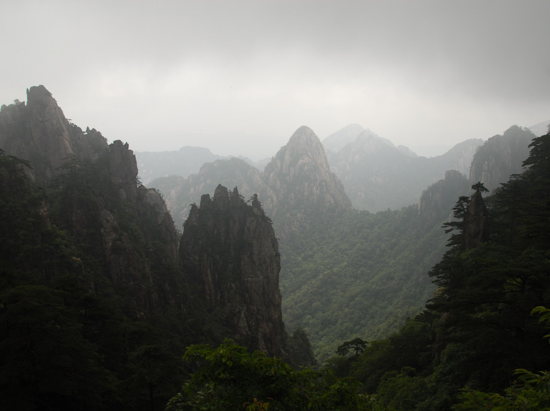 Some Travel Tips About Huangshan UNESCO Global Geopark-China Travel Routes
